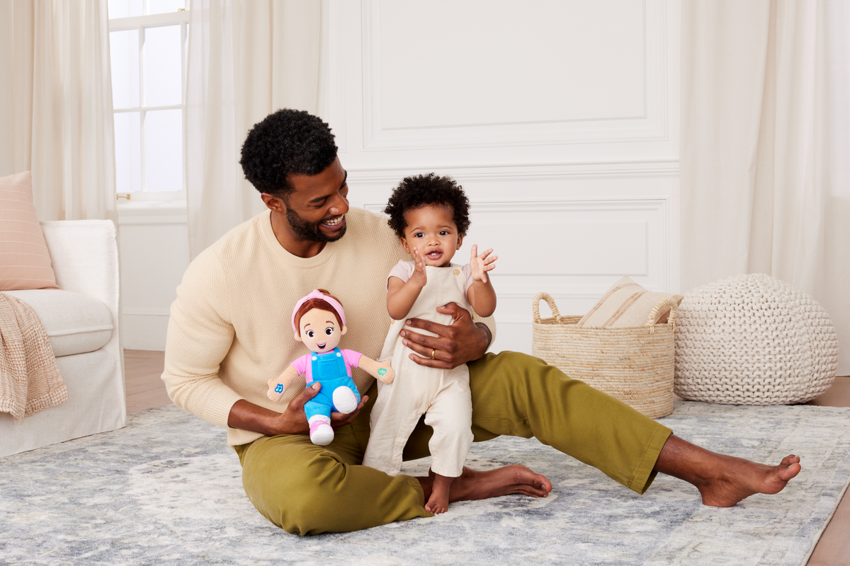 Speak & Sing Doll – Ms Rachel | Official Site